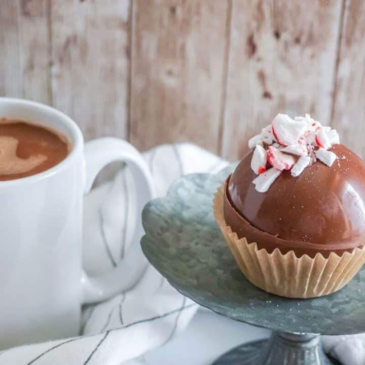 How to Make Peppermint Mocha Coffee Bombs - Midwest Modern Momma