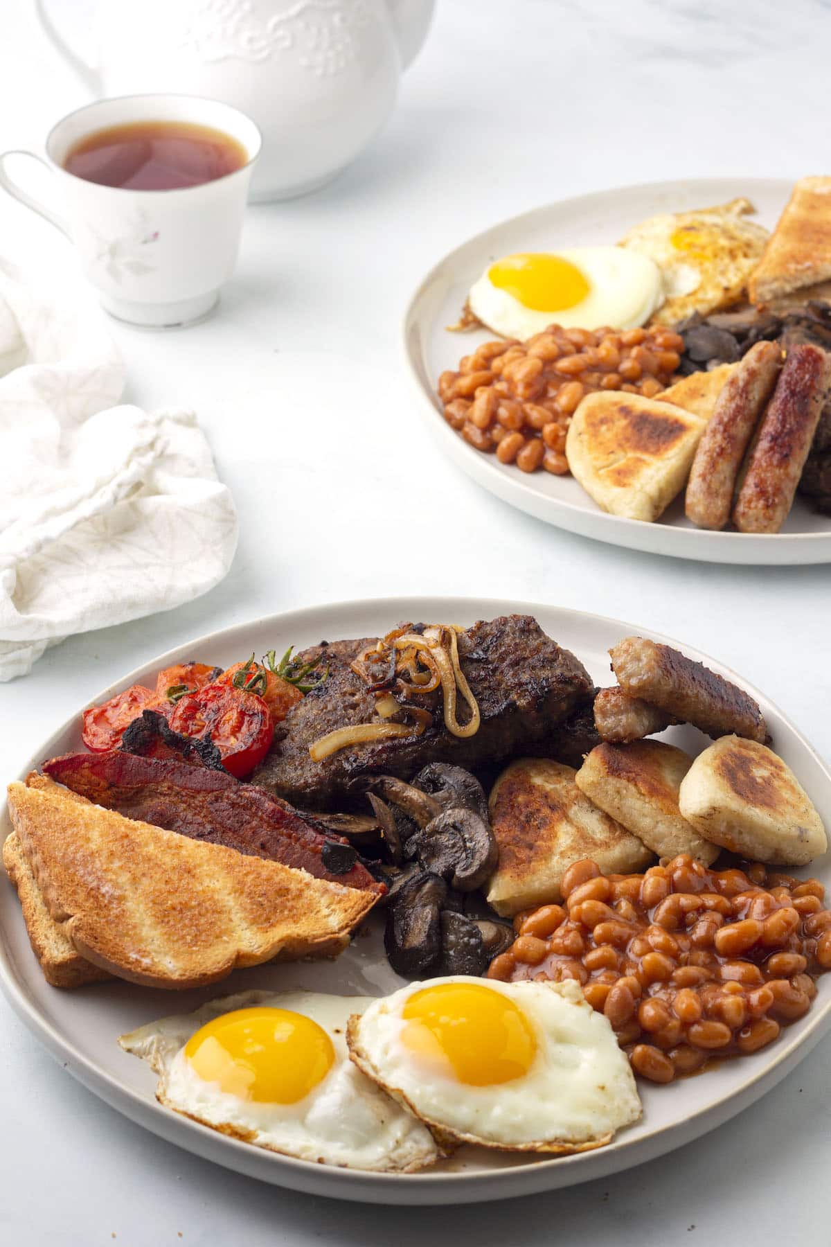 Full Scottish Breakfast: What's on the Plate and How to Make It